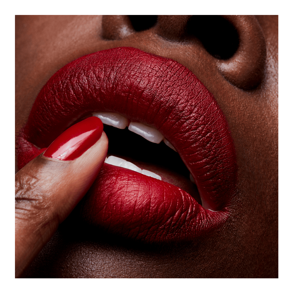 Matte Lipstick • Russian Red