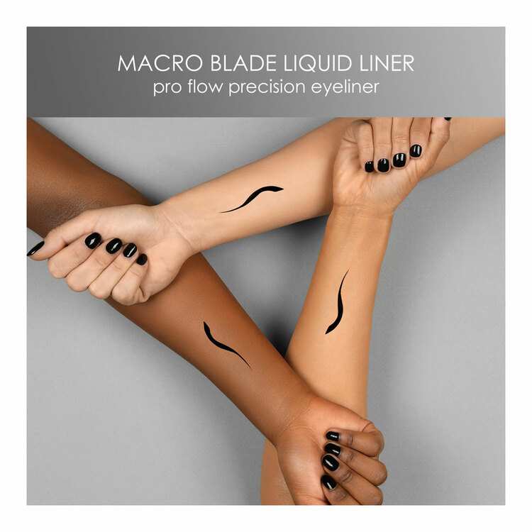 Macro Blade Liquid Liner