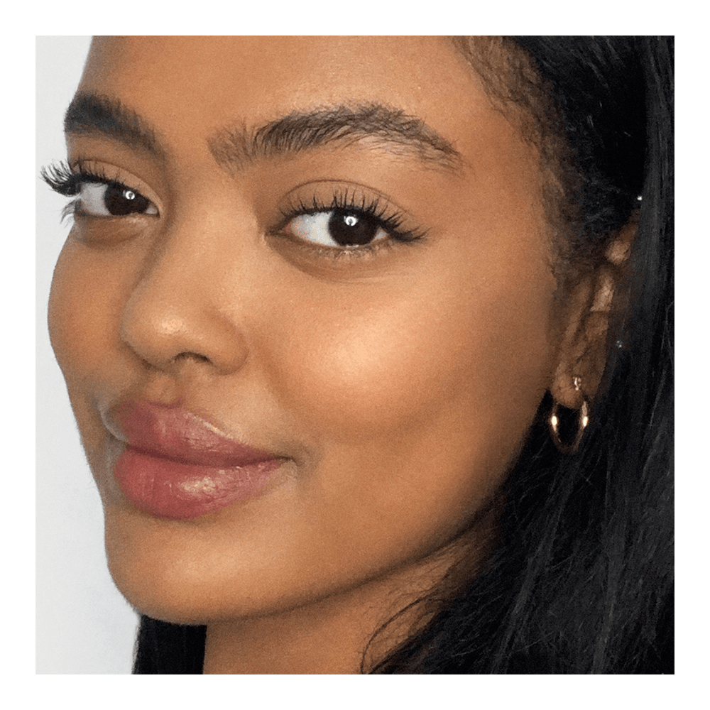 Liquid Touch Weightless Foundation • 390C