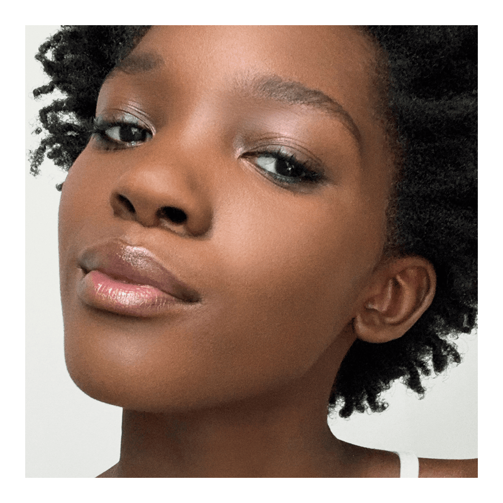 Liquid Touch Weightless Foundation • 490C