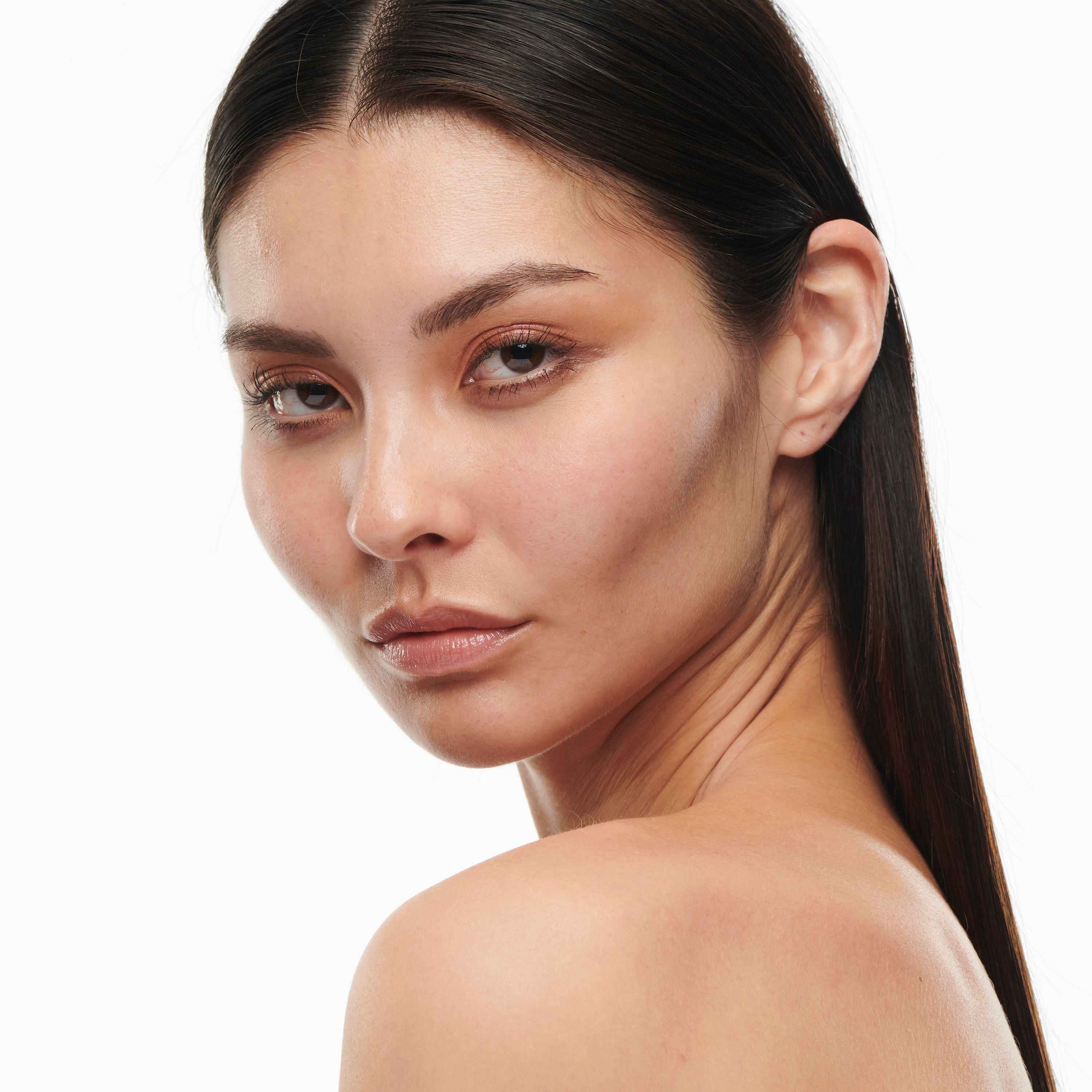 Studio Radiance Serum Powered Foundation • N12