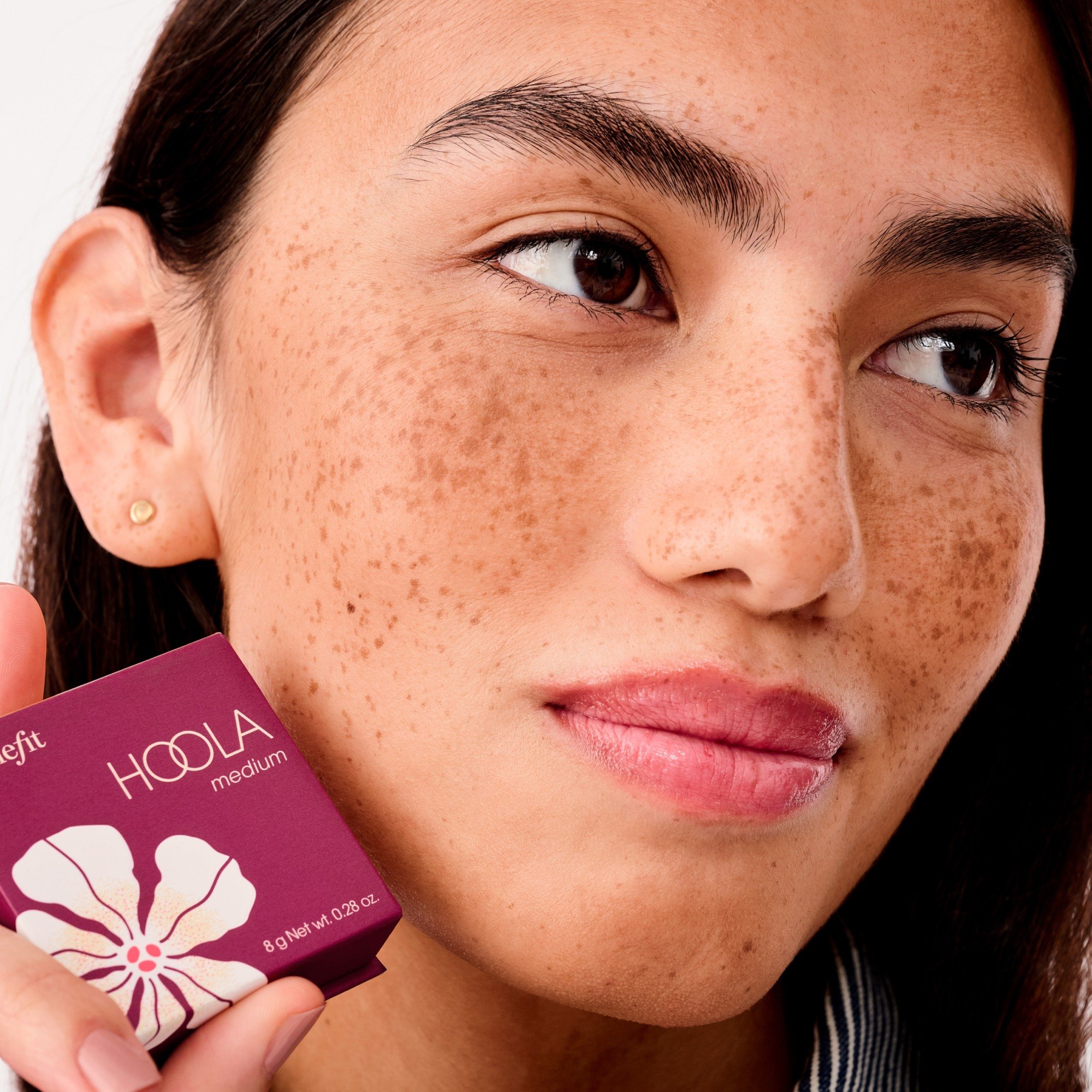 Hoola Matte Powder Bronzer • Medium