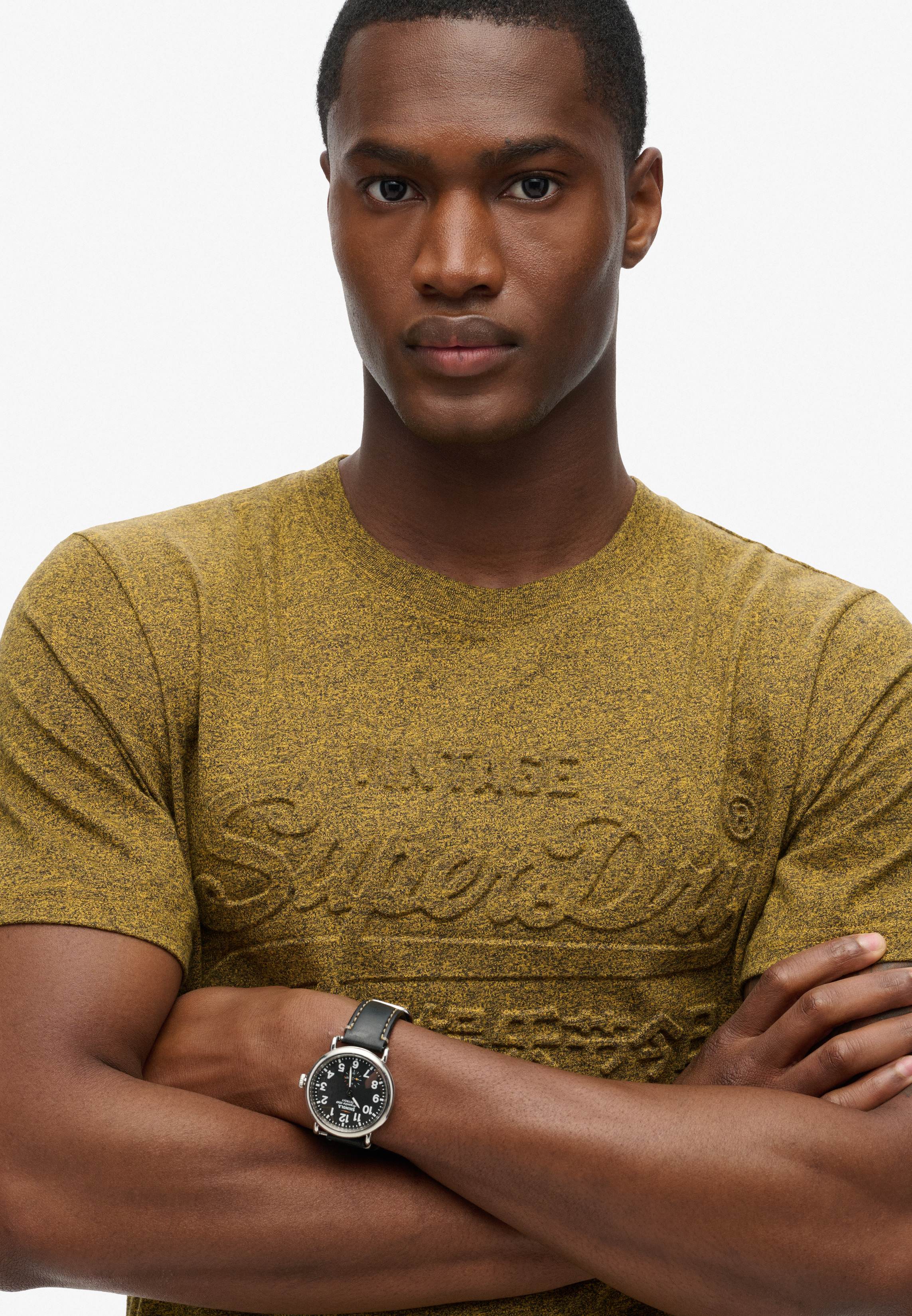 EMBOSSED VL GRAPHIC T