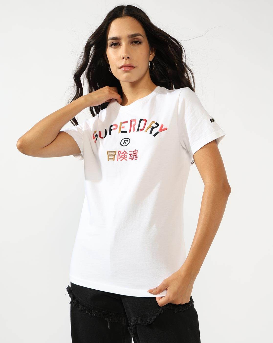 EMBROIDERED LOGO TEE
