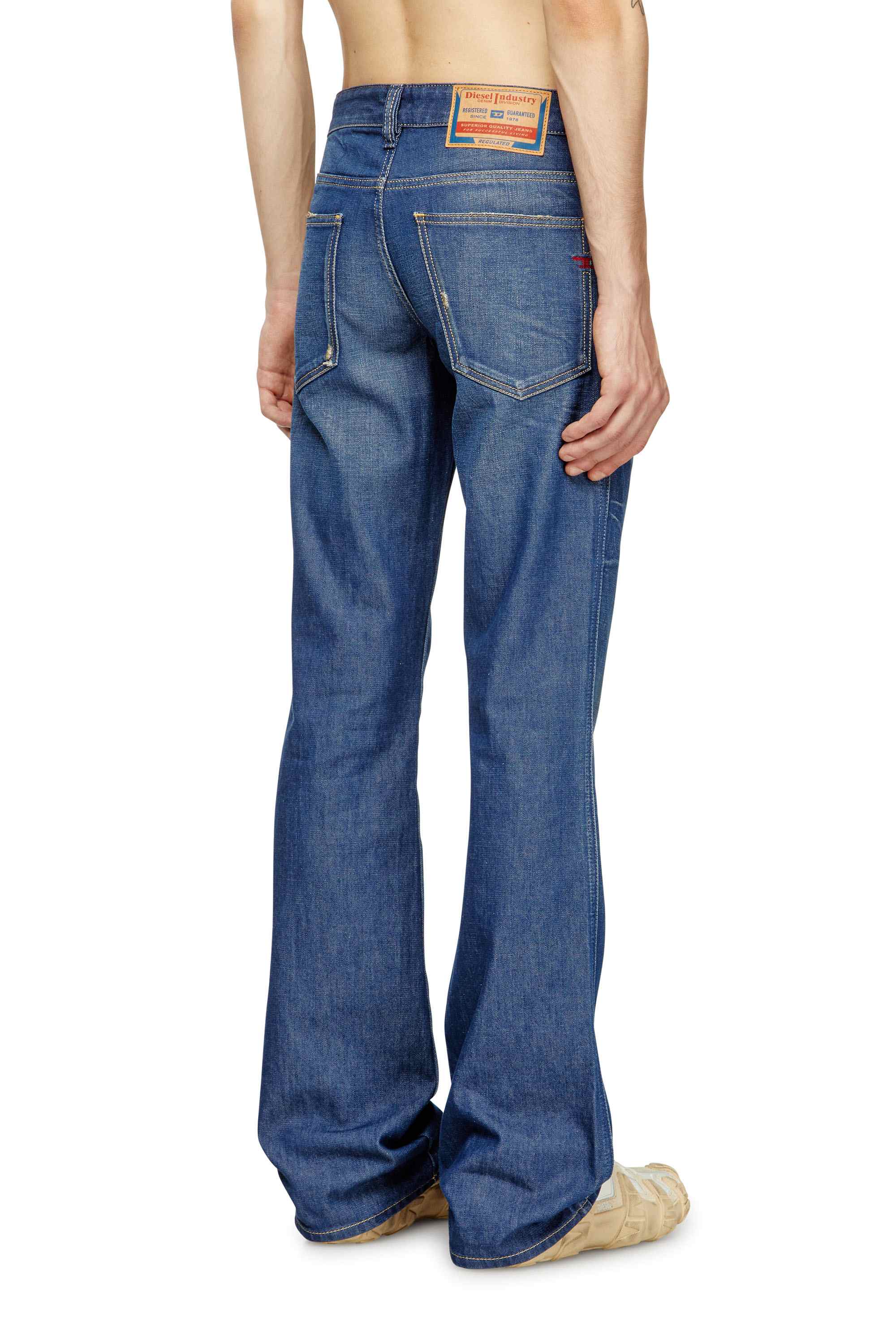 Dark Blue Bootcut Jeans - 1998 D-Buck
