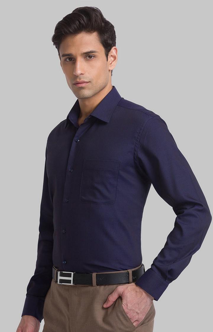 Raymond Blue Solid Contemporary Fit Formal Shirts For Men
