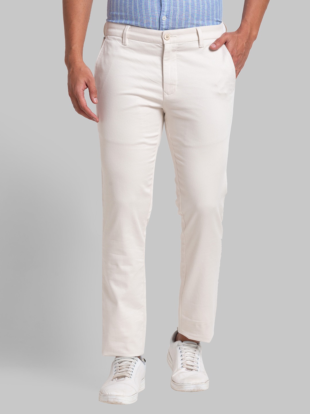 Parx Men Fawn Lrt Fit Solid Cotton Blend Trouser