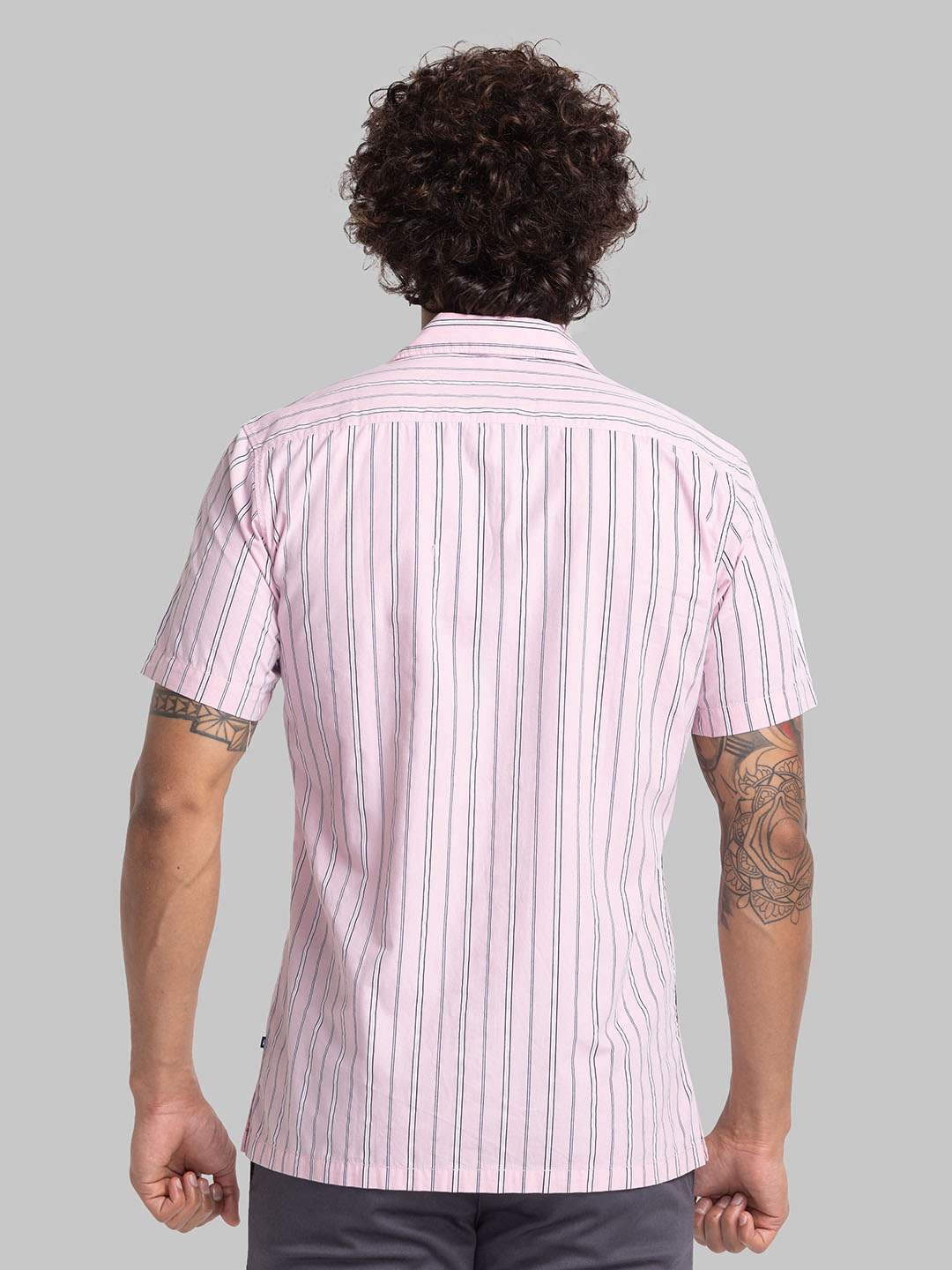 Parx Resort Fit Light Red Formal Shirt For Men