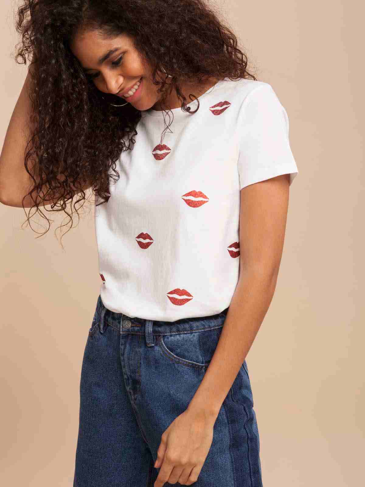 Tee With All Over Lip Print