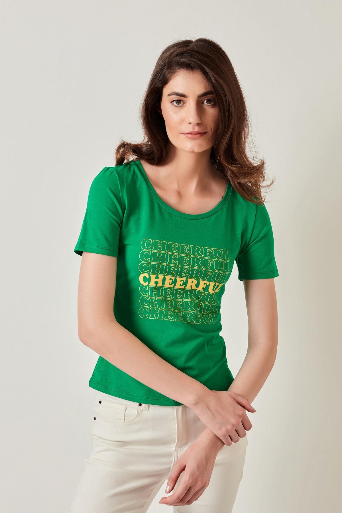 Cheer Flow Statement Tee
