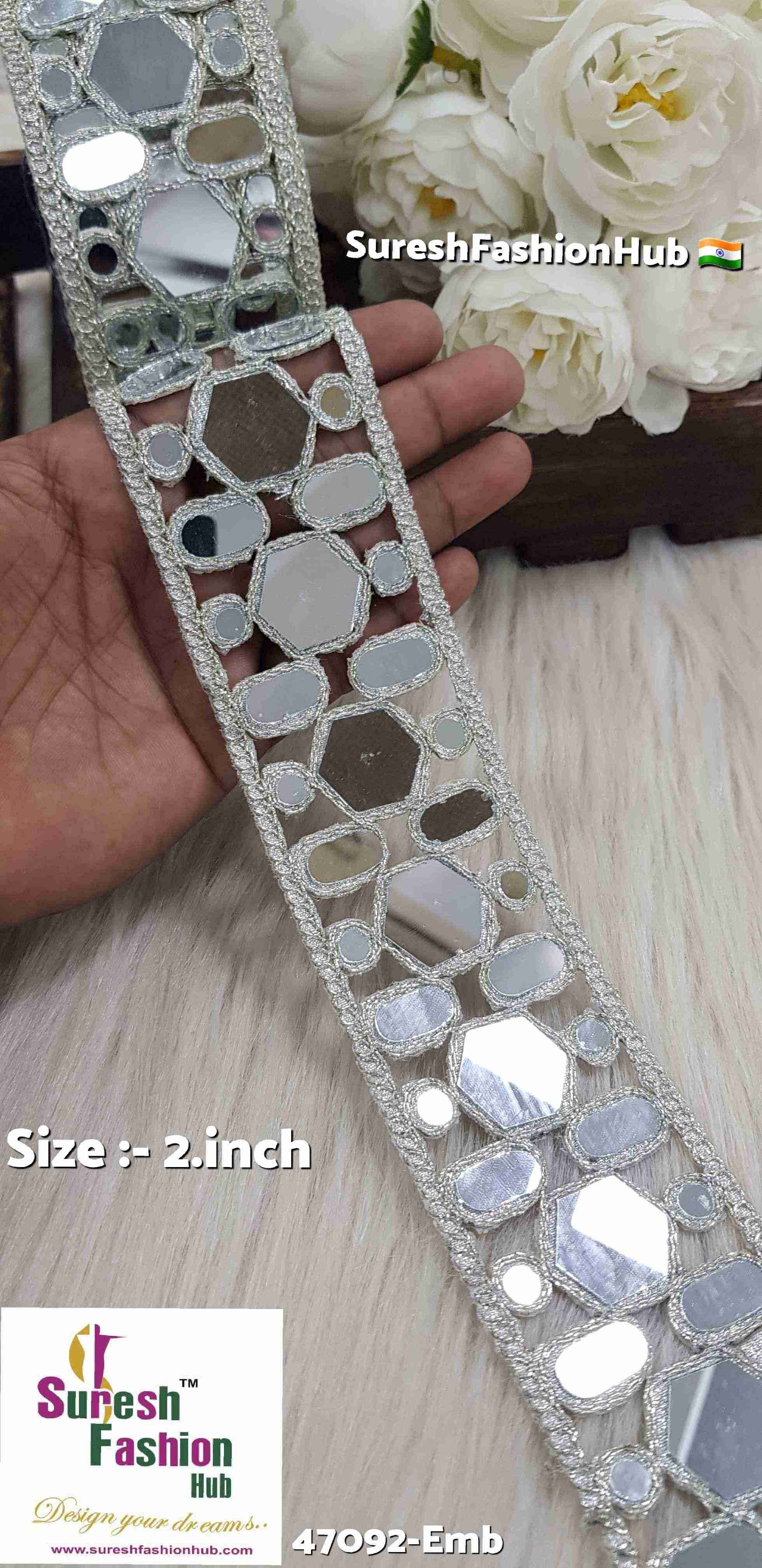 Water Gold Hexa Mirror Geometric Lace