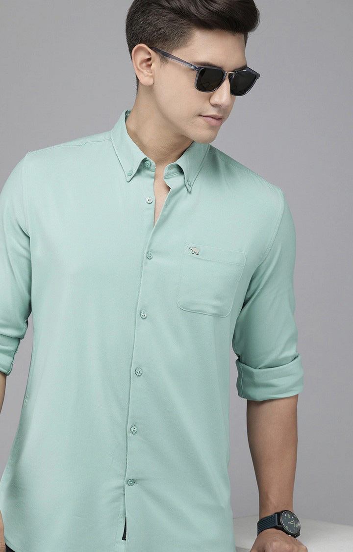 Men's Green Rayon Solid Casual Shirt