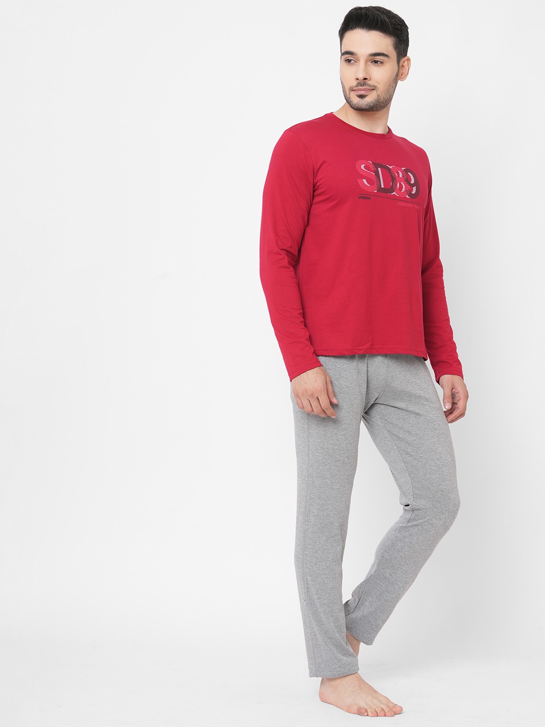 Sweet Dreams Men Salsa Red Cotton-Poly Solid Night Suits