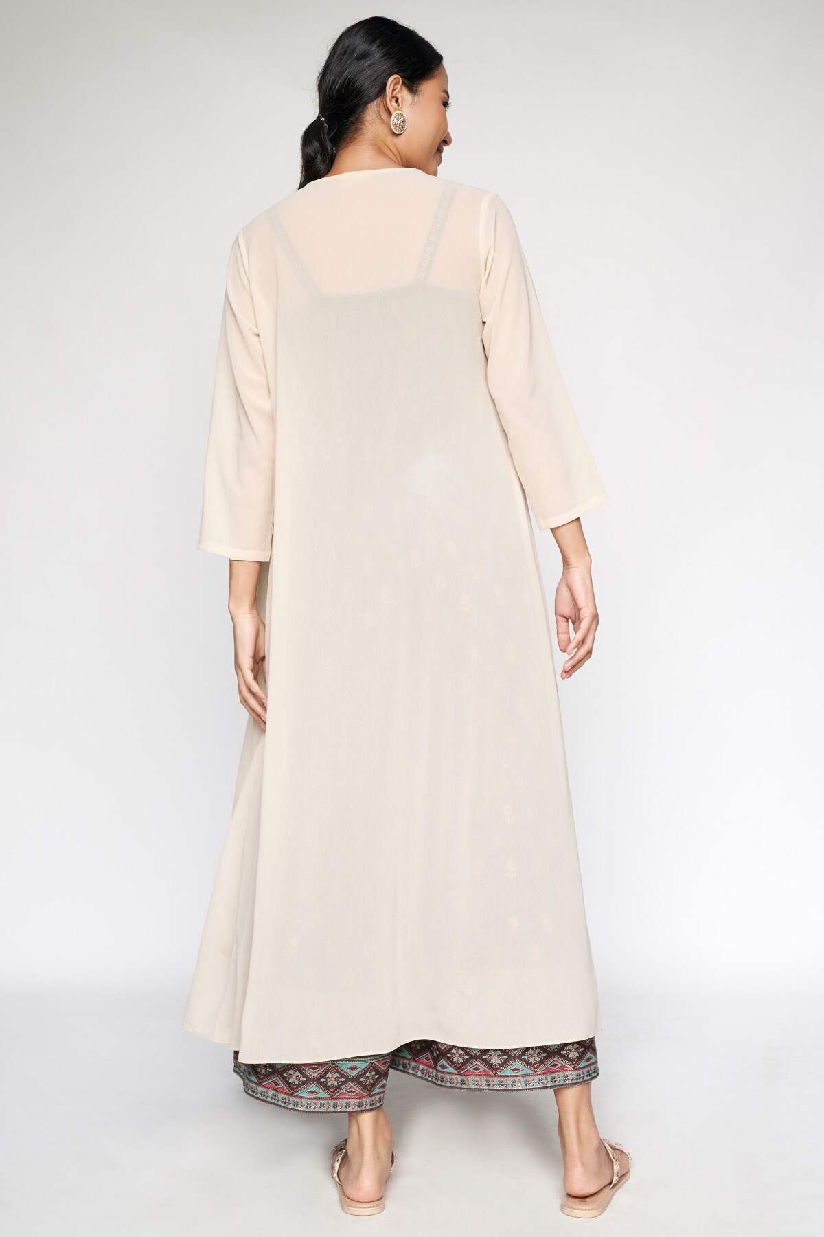 Off White Embroidered Fit and Flare Shrug