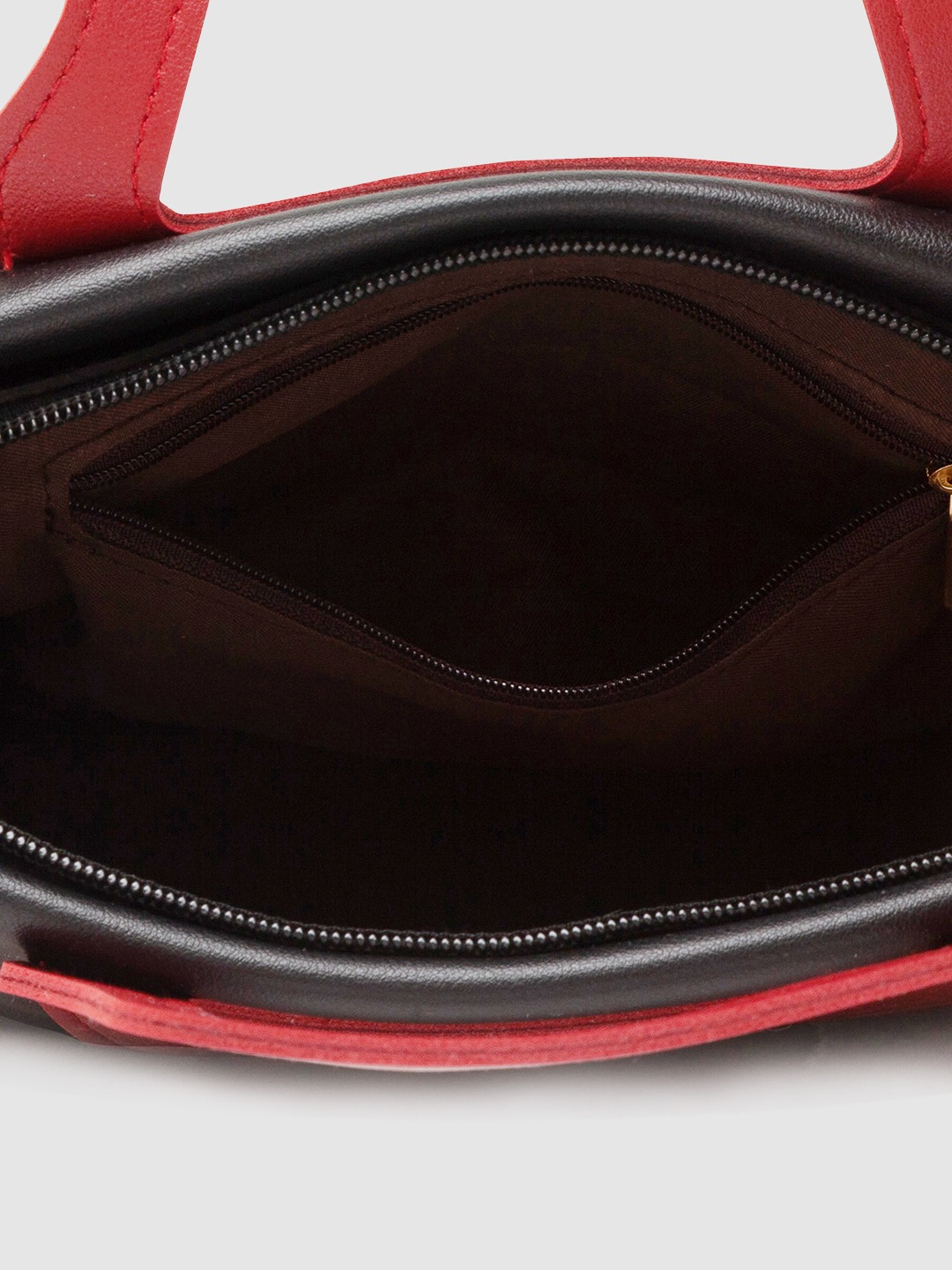 Globus Black Solid Handbag