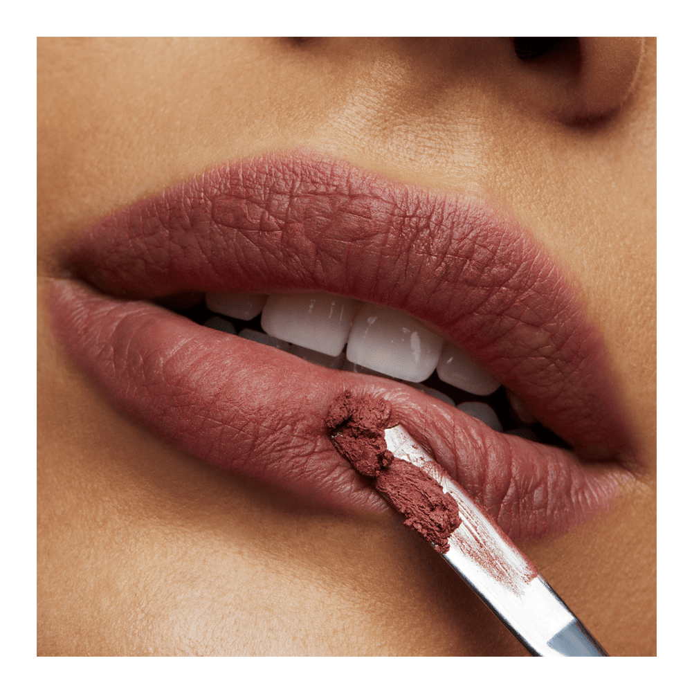 Powder Kiss Lipstick • Sultry Move