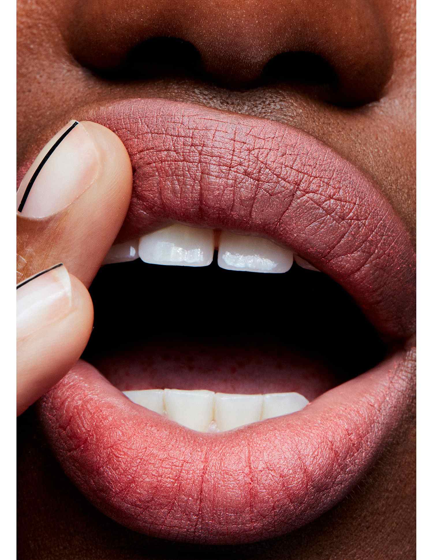 Mini Mac Lipstick • Runway Hit