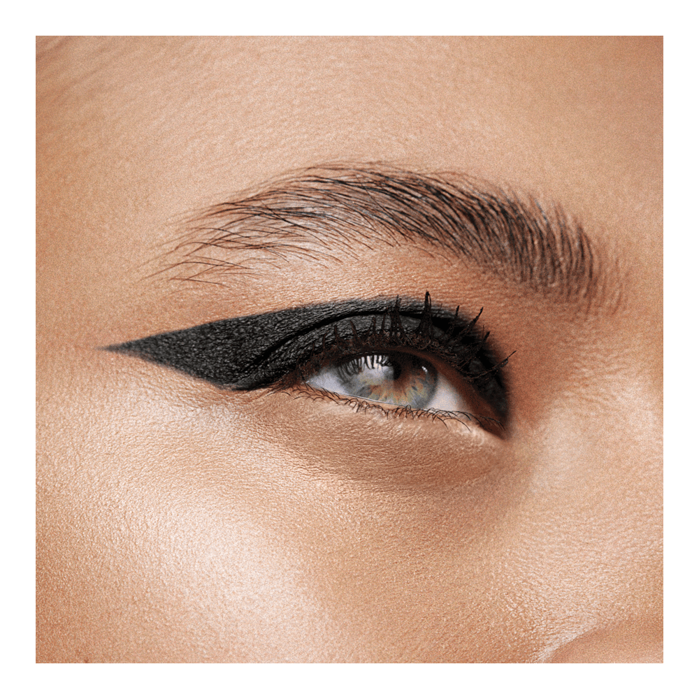 Aqua Resist Smoky Shadow • 1 Carbon