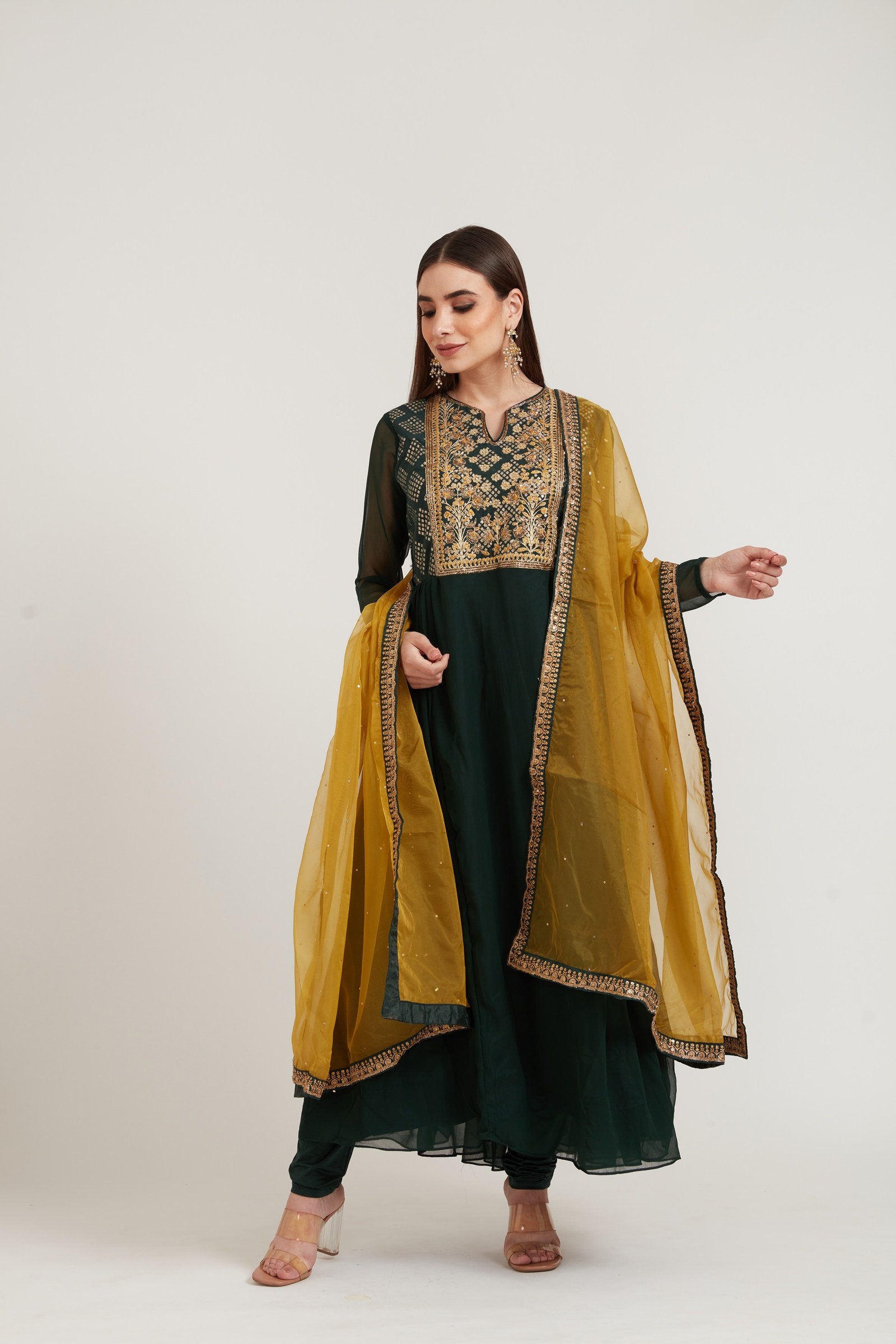 Neerus BOTTLE GREEN Ethnic Motifs Yoke Design Anarkali Kurta Sets With ...