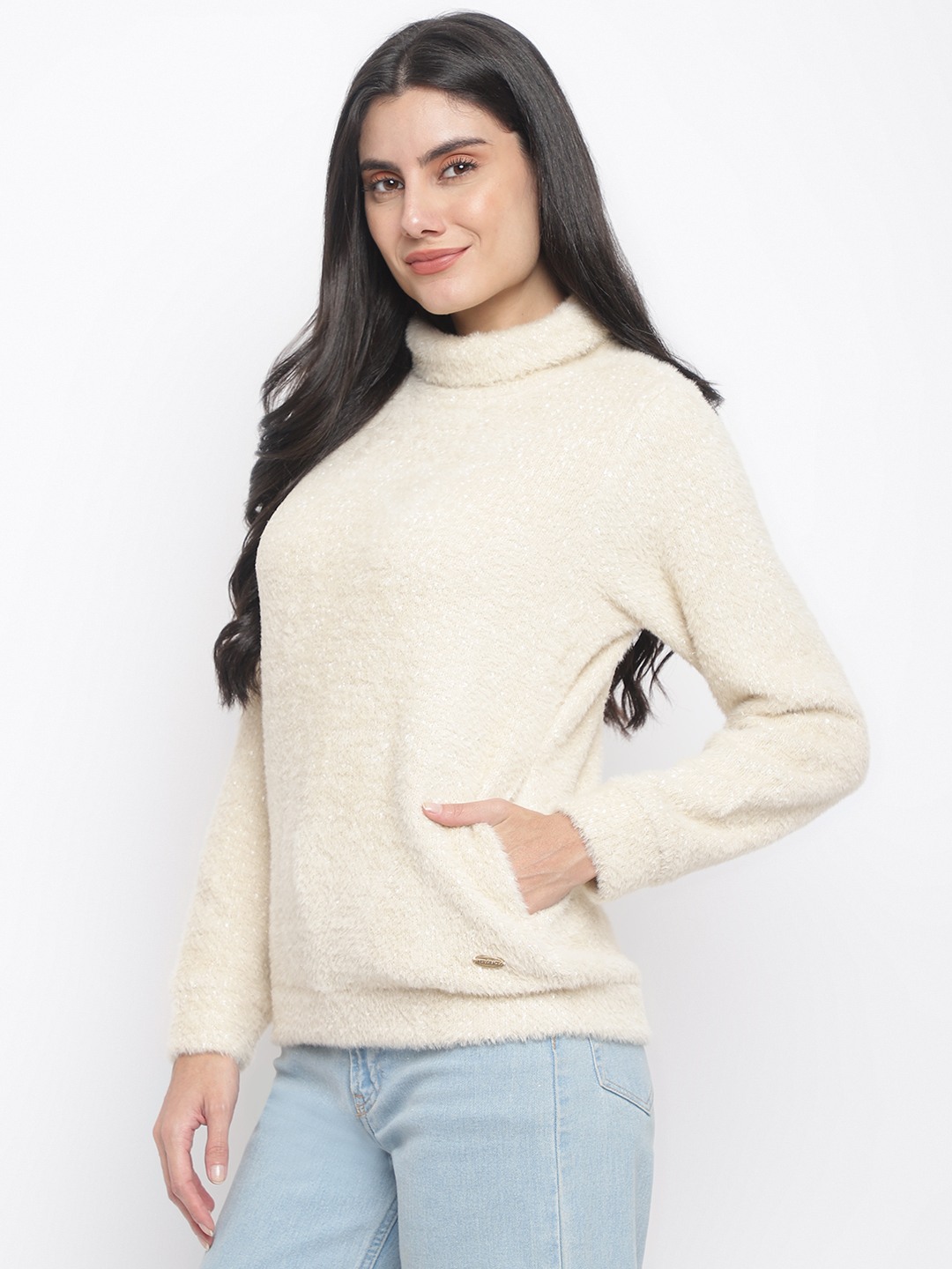 SELF KNIT HIGH NECK