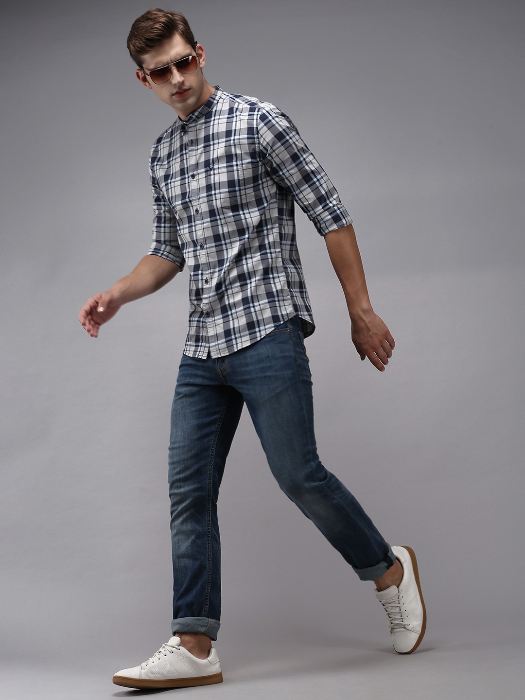 SHOWOFF Men Off White Checked Mandarin Collar Full Sleeves Casual Shirt