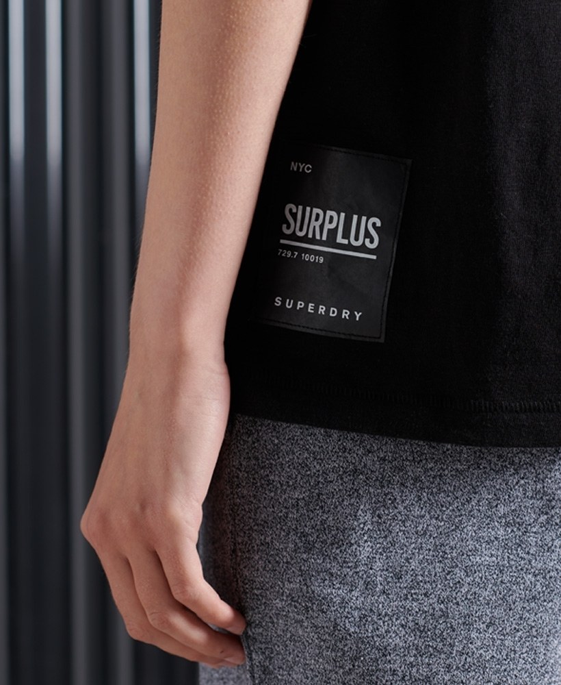 SURPLUS GRAPHIC T-SHIRT